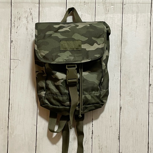 PINK Victoria's Secret | Bags | Pink By Victorias Secret Camo Nylon ...